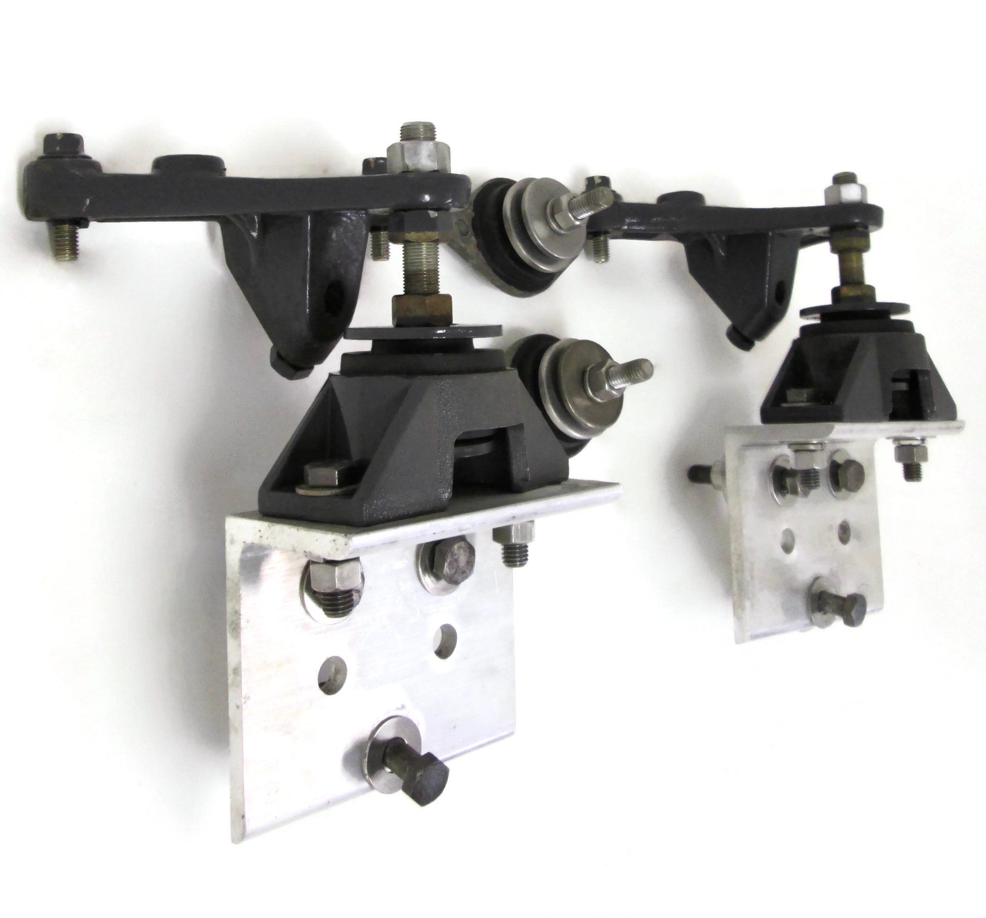 3853805 3853806 OMC King Cobra Motor Mounts V8 5.0 and 5.8 Liter 2 SETS ...