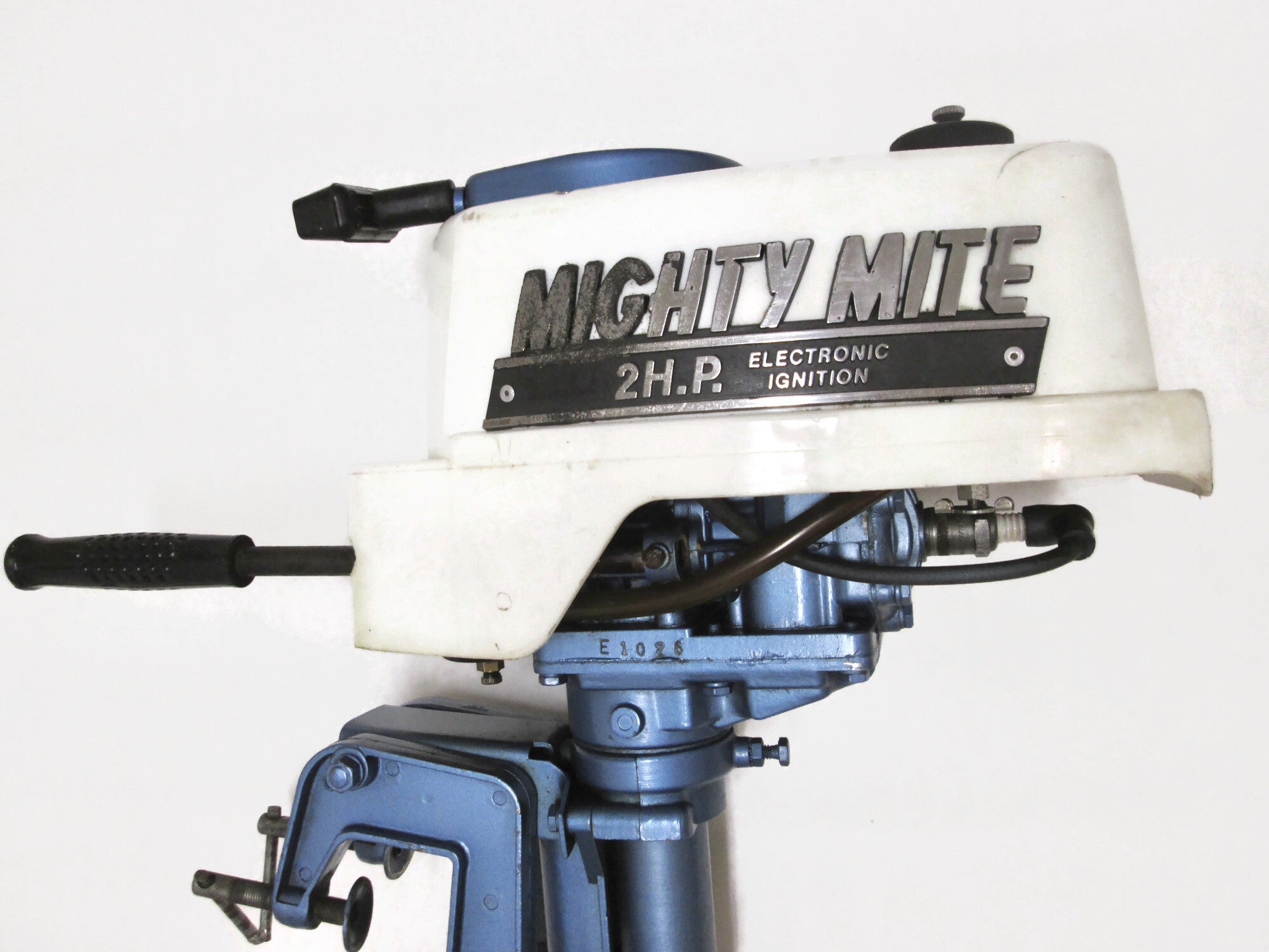 1980's 800 CDI Neptune Mighty Mite 2HP Single Cylinder Outboard Motor ...